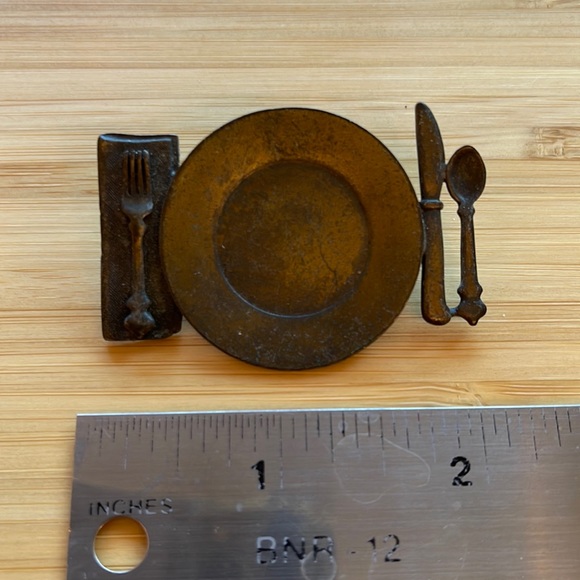 JJ 1988 | Jewelry | Jj 988 Jonette Jewelry Bronze Place Setting Brooch Pin | Poshmark